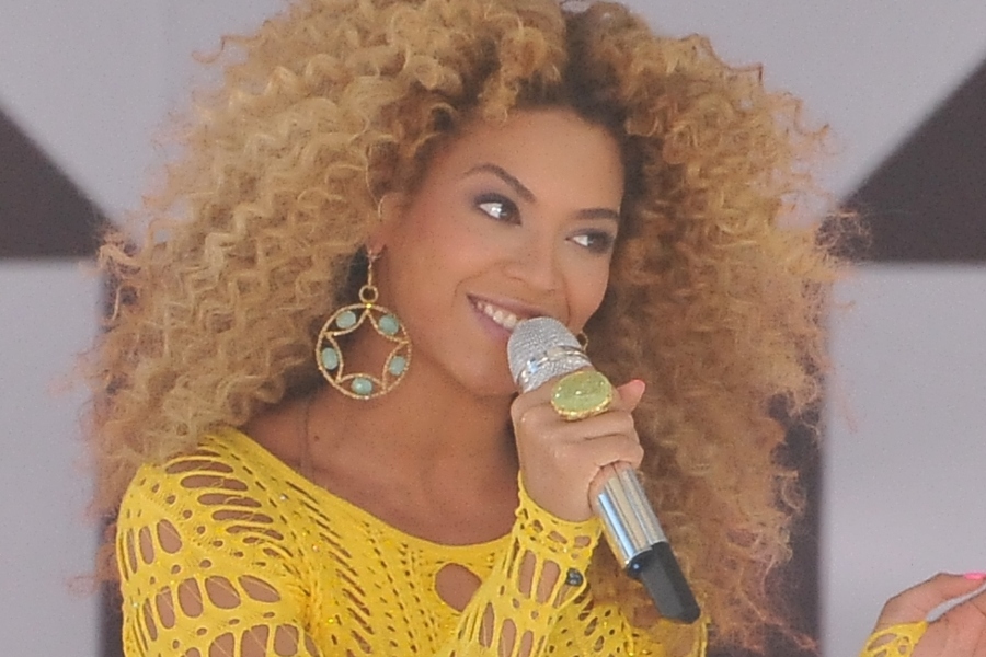 5 Facts About Queen B To Celebrate Her Birthday | NileFM | EGYPT'S#1 ...